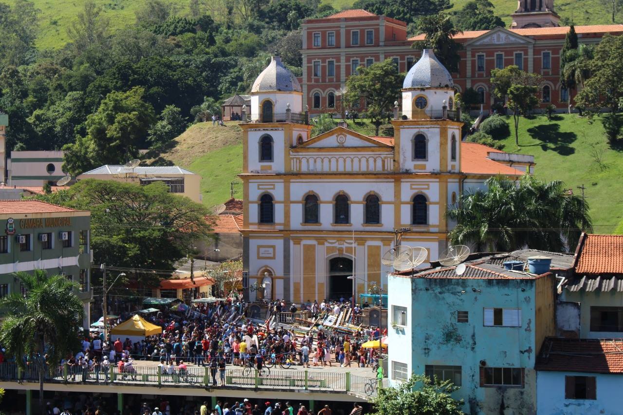 60 mil fiéis devem ir para Pirapora do Bom Jesus durante a Semana Santa ...