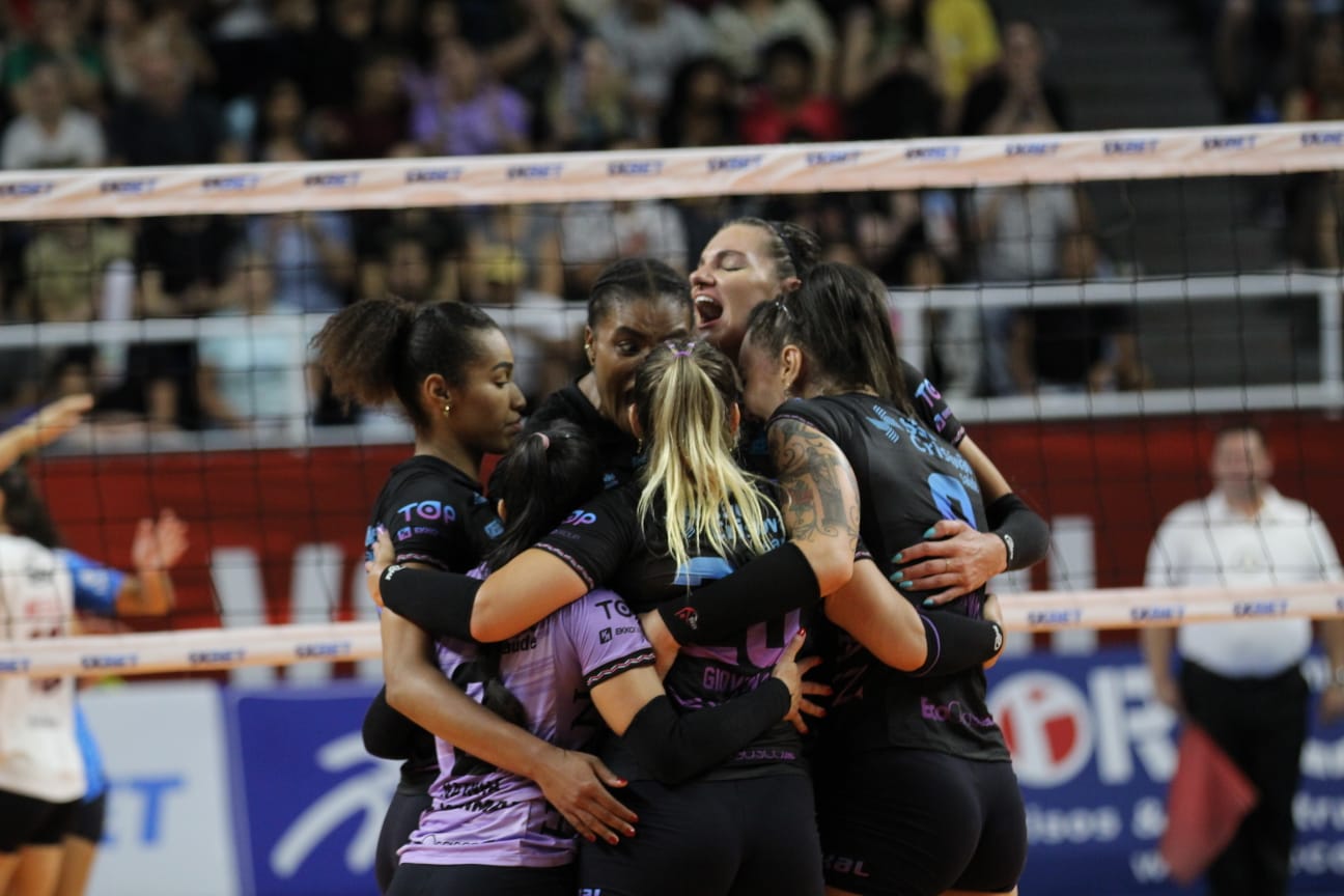 Vôlei Osasco vence Flamengo e se mantém na vice-liderança da Superliga ...