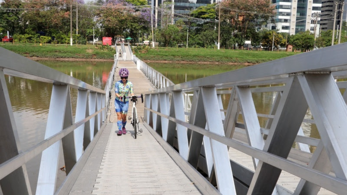 Passarela flutuante é a novidade no cenário do Parque Bruno Covas ...
