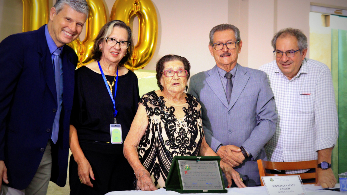 Legislativo osasquense celebra centenário de dona Sebastiana - Jornal ARua
